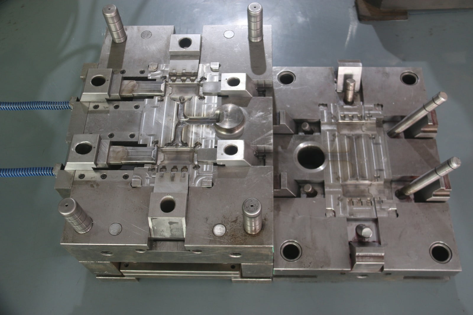 Brief introduction of preheating method of die casting mould – v1prototype